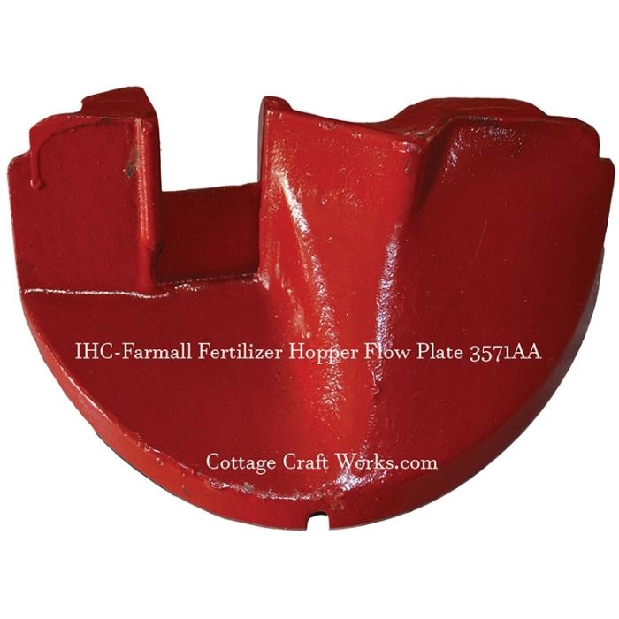 Vintage IHC-Farmall Fertilizer Hopper Flow Plate 3571AA